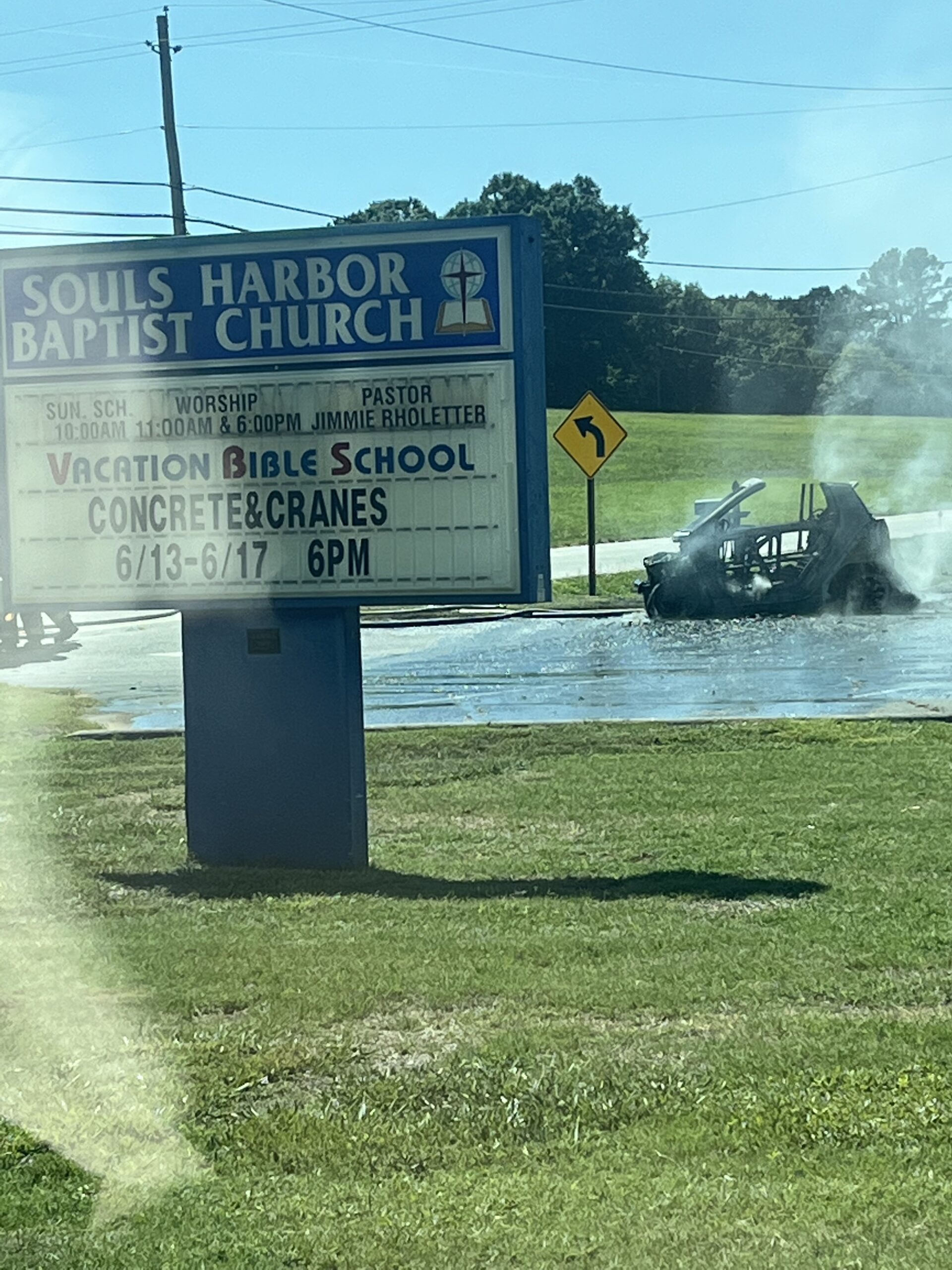 Smart Car Catches Fire In Westminster » Oconee Free Beacon